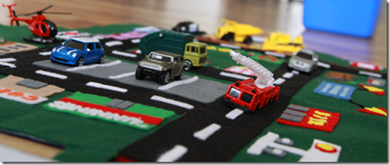 Tutorial: Felt Car Play Mat-House - Cook Clean Craft
